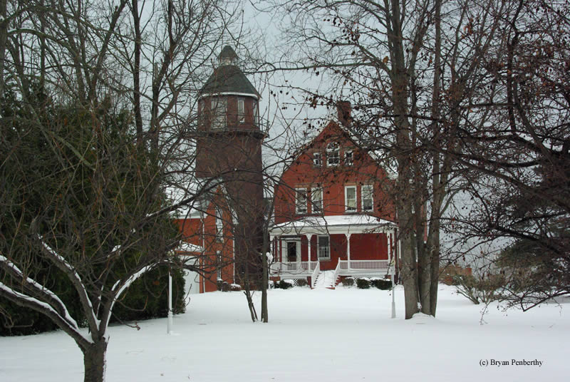 Braddock Point Lighthouse Photos