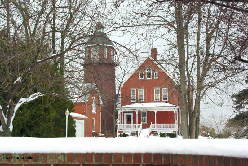 Braddock Point Lighthouse Photos
