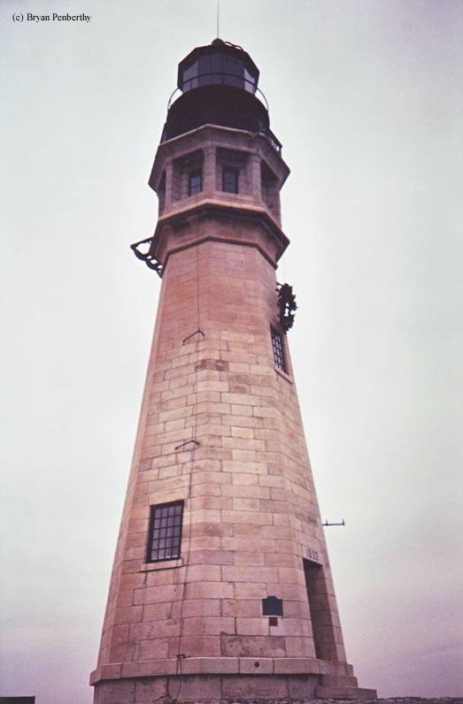Buffalo Main Lighthouse Photos